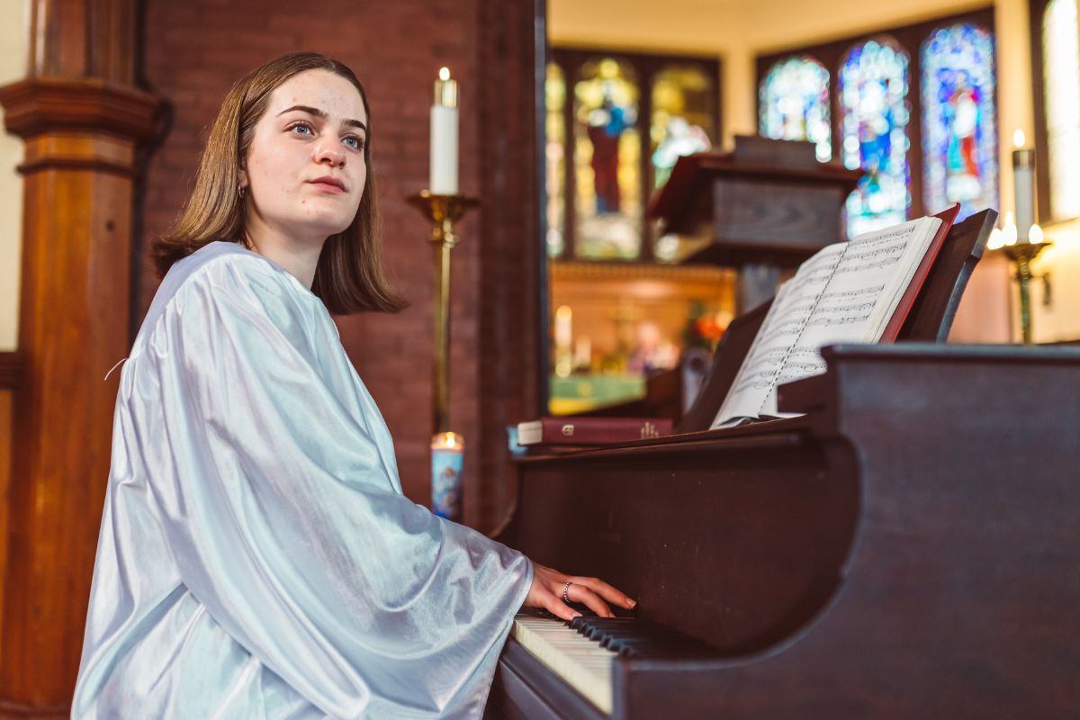 Sacred Songs at Holy Trinity - HolyTrinitycc.org